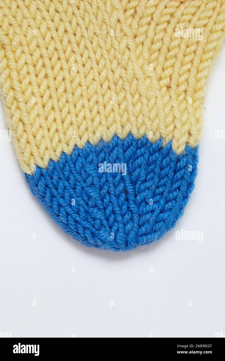 Blue toes hi-res stock photography and images - Alamy