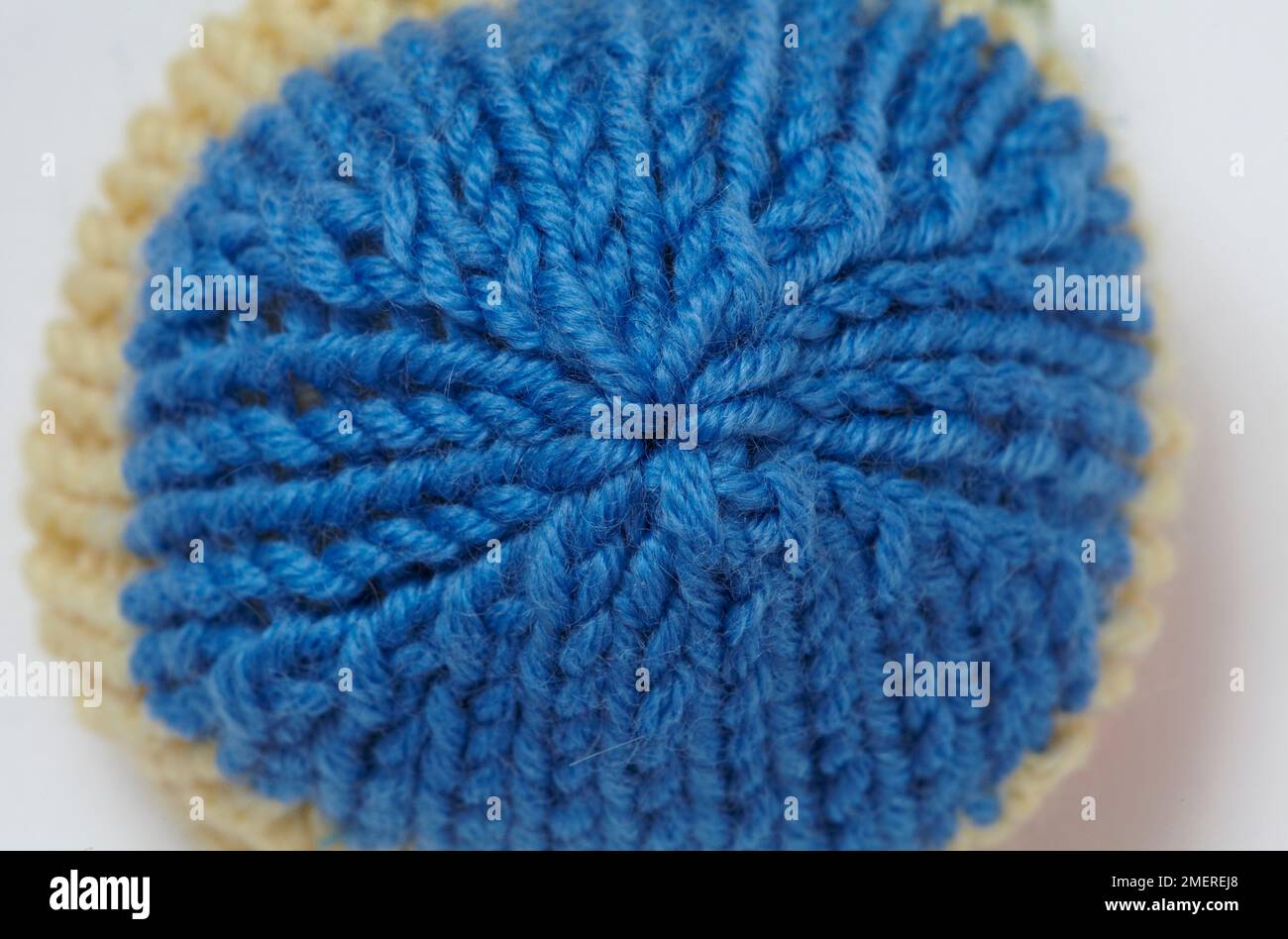 Blue toes hi-res stock photography and images - Alamy