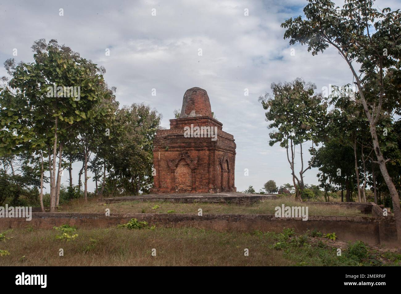 Myanmar, Pyay, Sri Ksetra (Thayekhittaya), Bei Bei Paya Stock Photo - Alamy