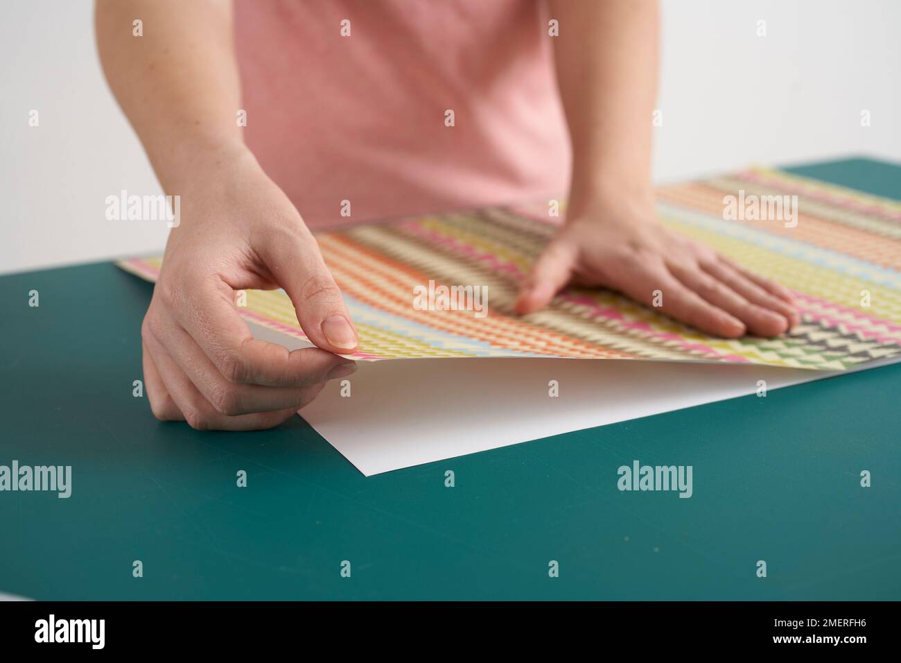 Creative paper craft hi-res stock photography and images - Alamy