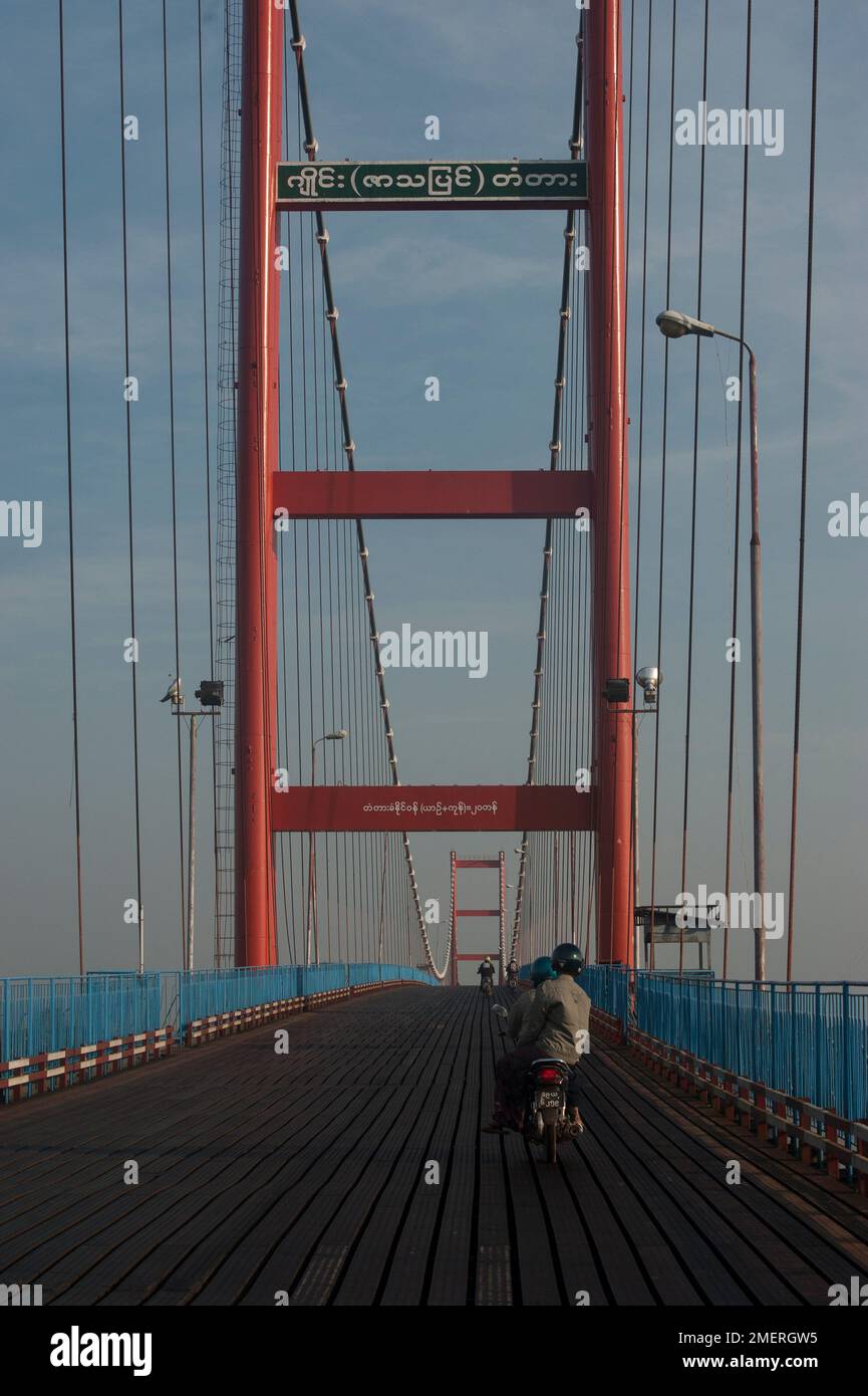 Myanmar, South east Myanmar, bridge between Mawlamyine and Hpaan Stock ...