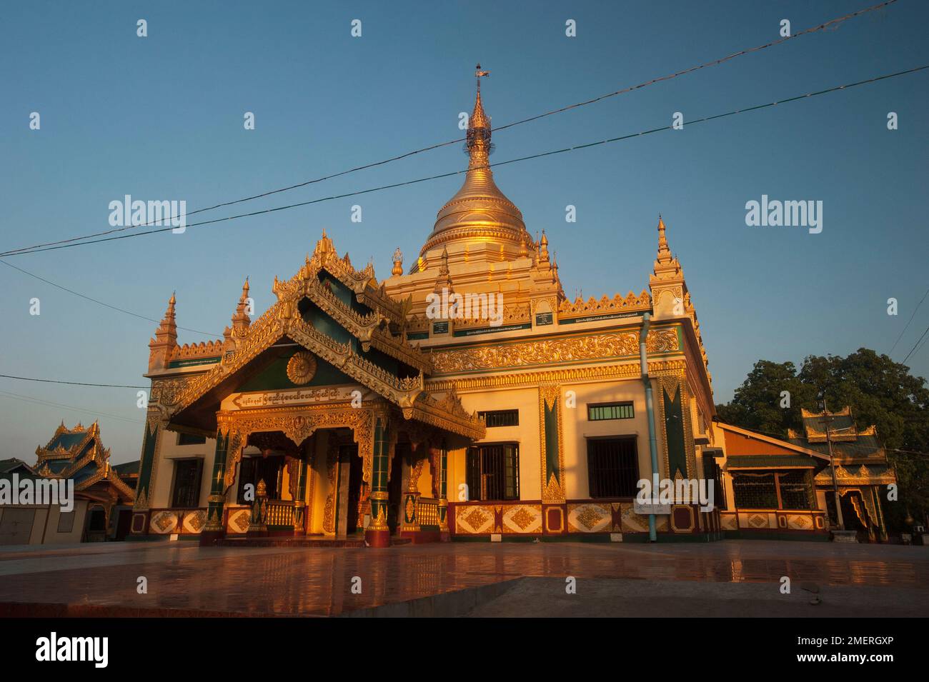 Myanmar, Bago Region, Taungoo, Myasigon Paya Stock Photo - Alamy