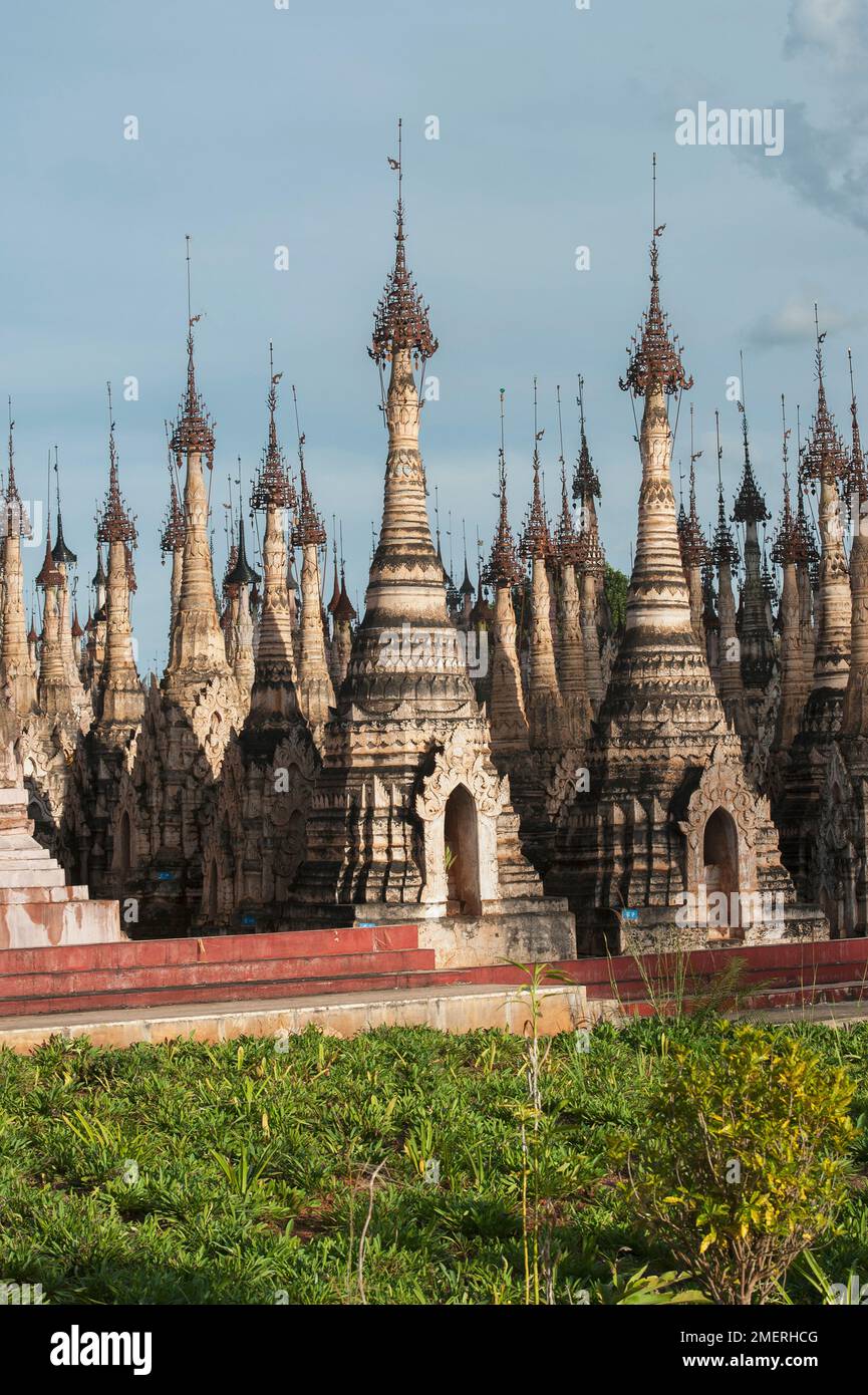 Myanmar, Eastern Myanmar, Kakku stupa complex Stock Photo - Alamy Myanmar, Eastern Myanmar, Kakku stupa complex Stock Photo - Alamy