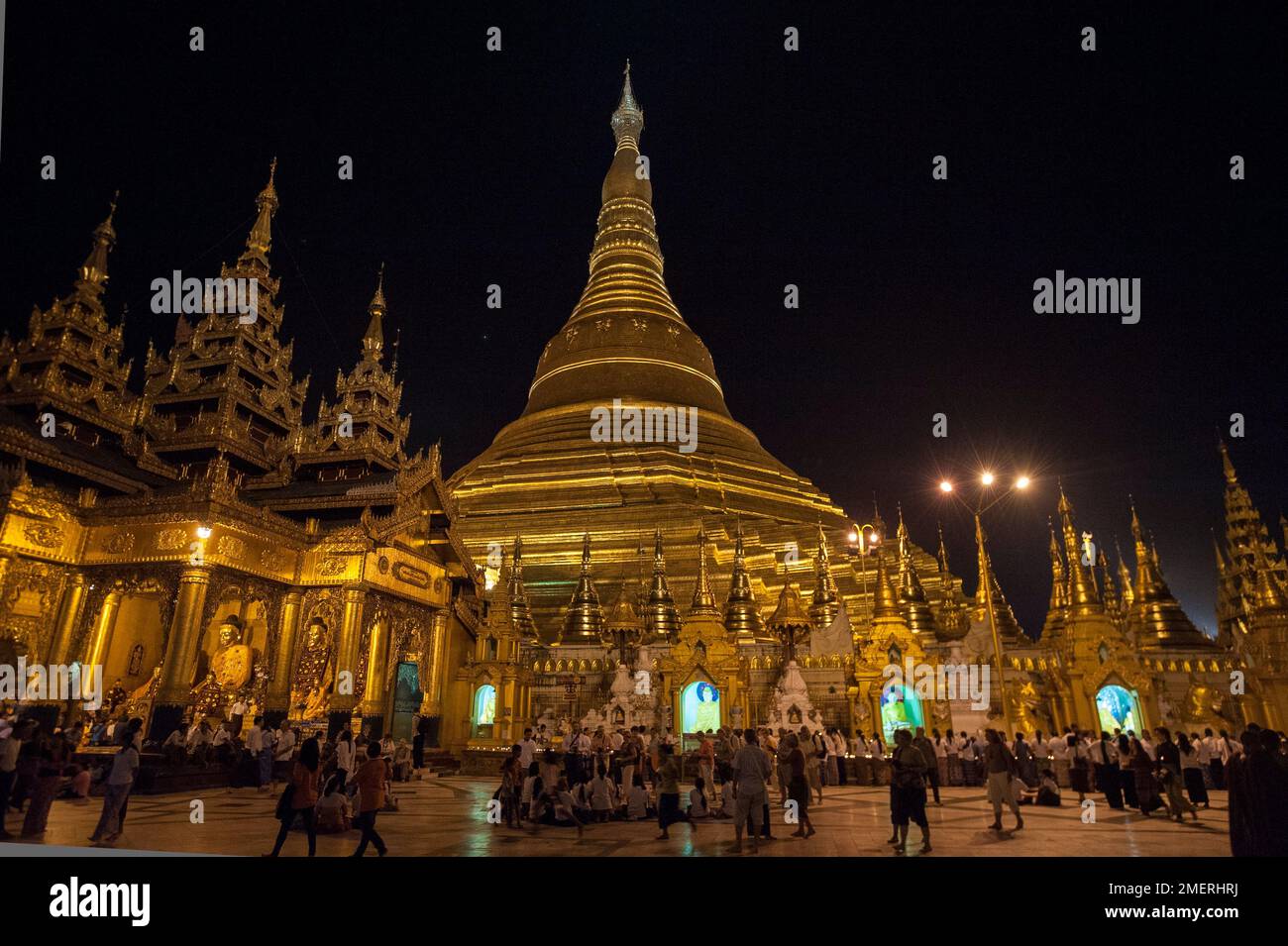 Myanmar night view hi-res stock photography and images - Alamy