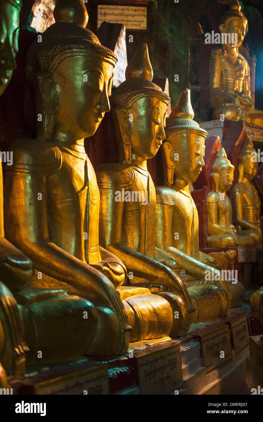 Myanmar, Eastern Myanmar, Pindaya, Pindaya Caves, Buddhas in cave Stock ...