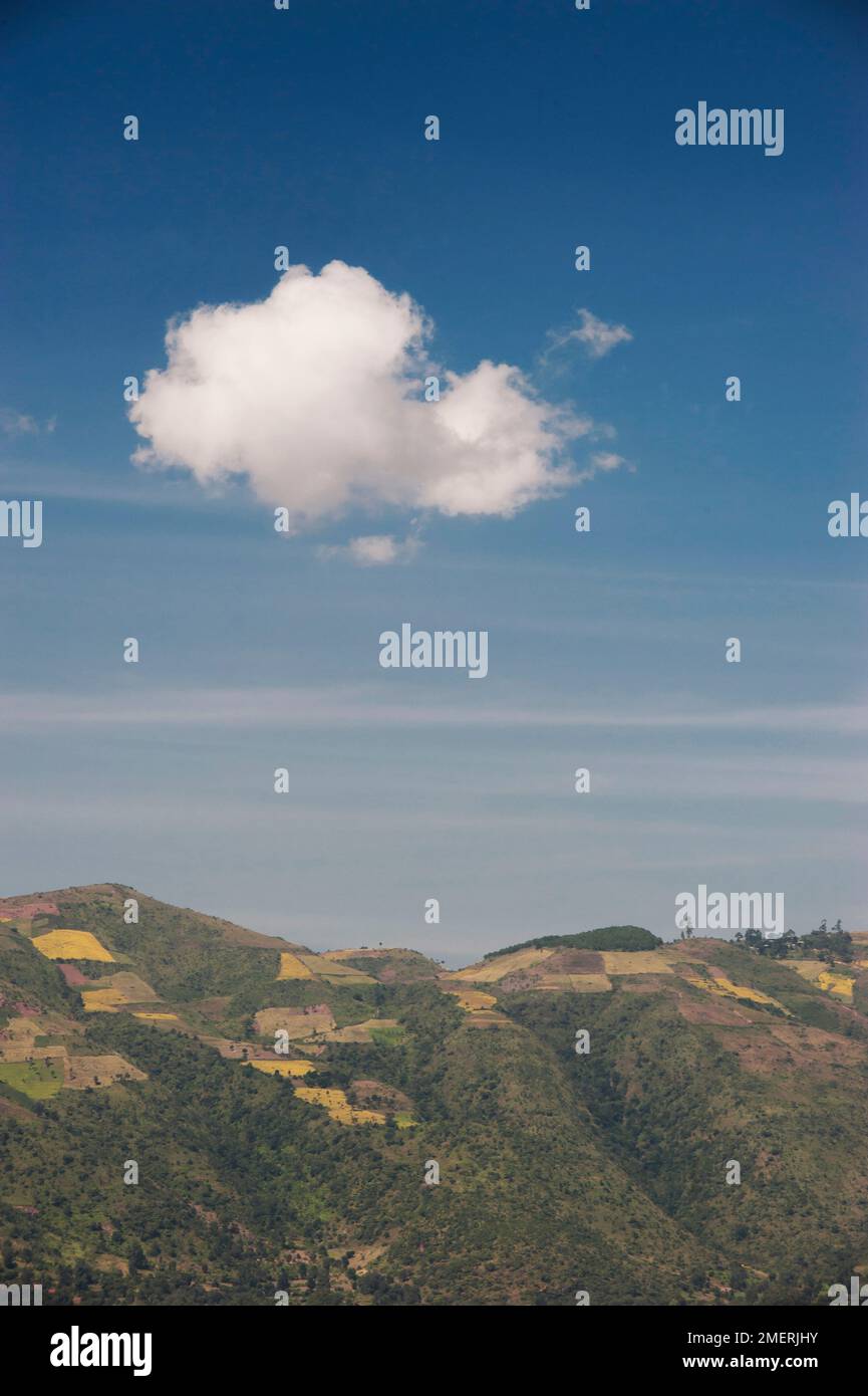 Myanmar, Eastern Burma, Inle Lake, hills around lake Stock Photo - Alamy