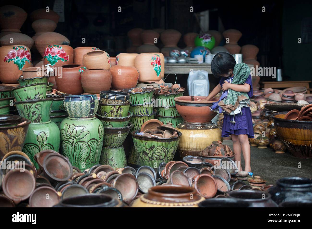 Myanmar, Northern Myanmar, Shwegu, local pottery Stock Photo - Alamy