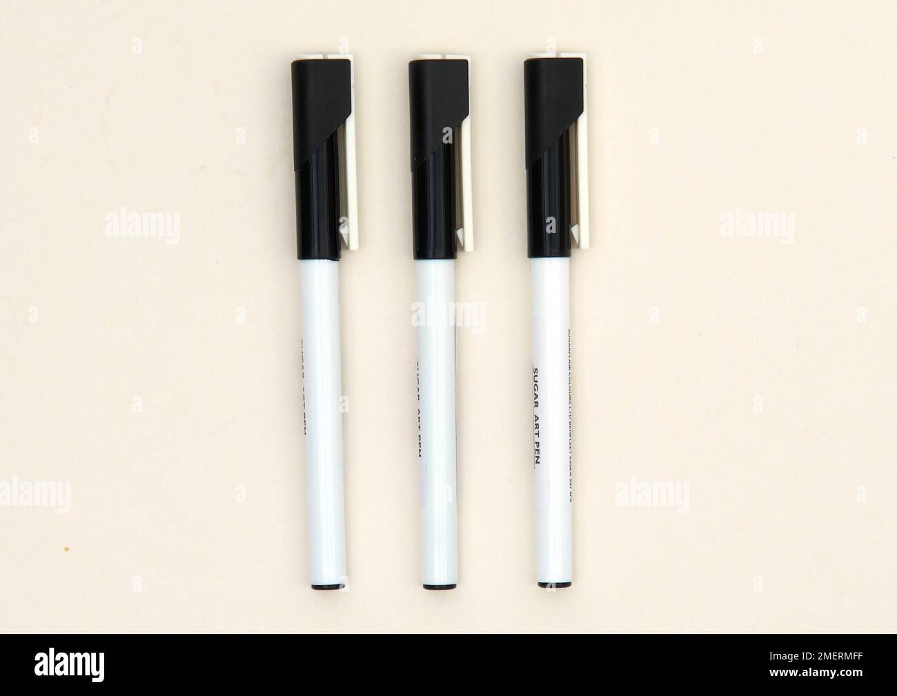 Cake decorating edible pens Stock Photo - Alamy