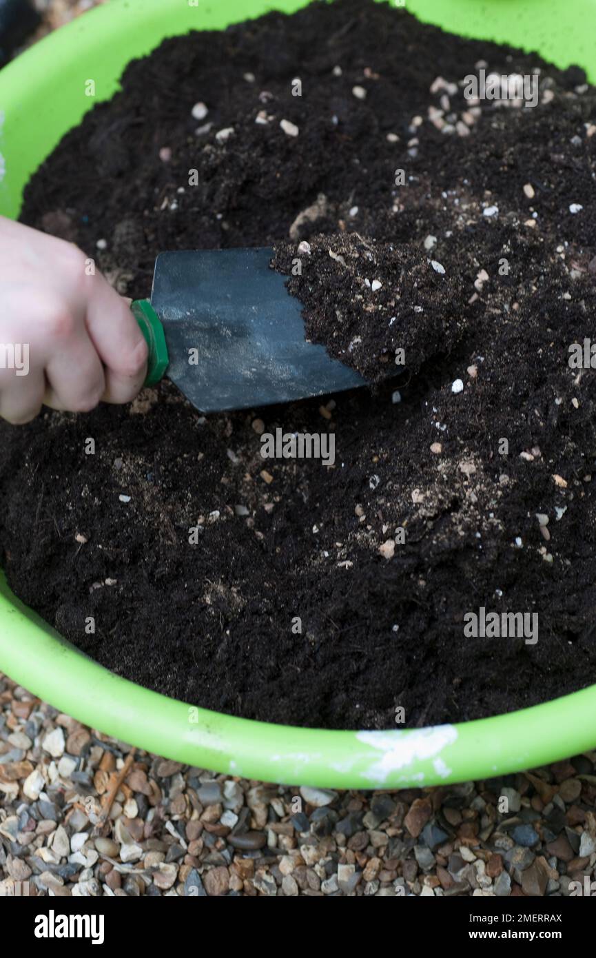 Compost and grit hi-res stock photography and images - Alamy