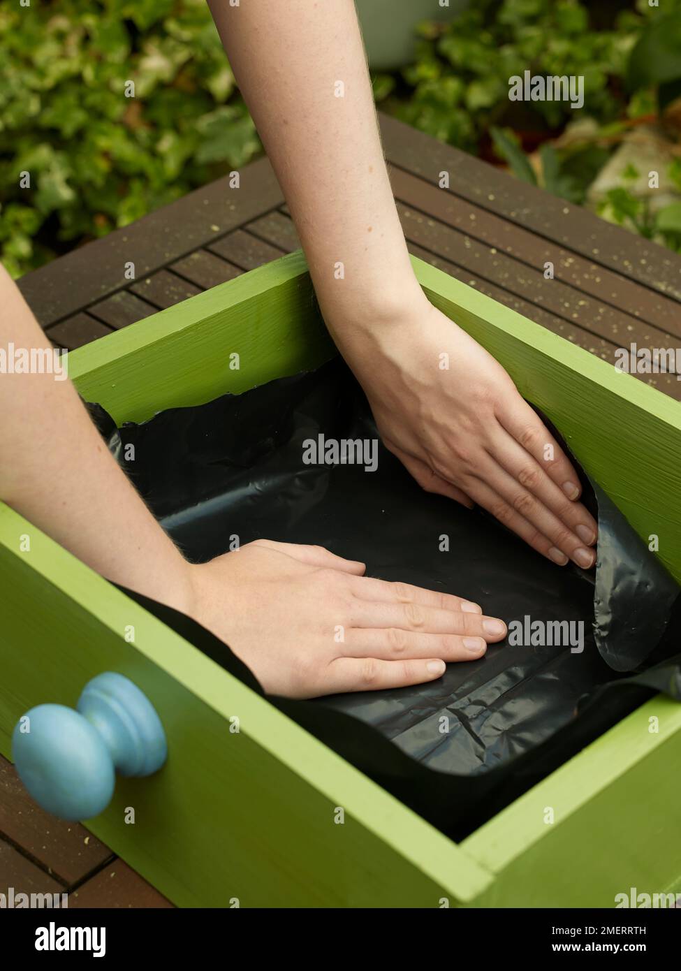 Lining vintage drawer Stock Photo - Alamy