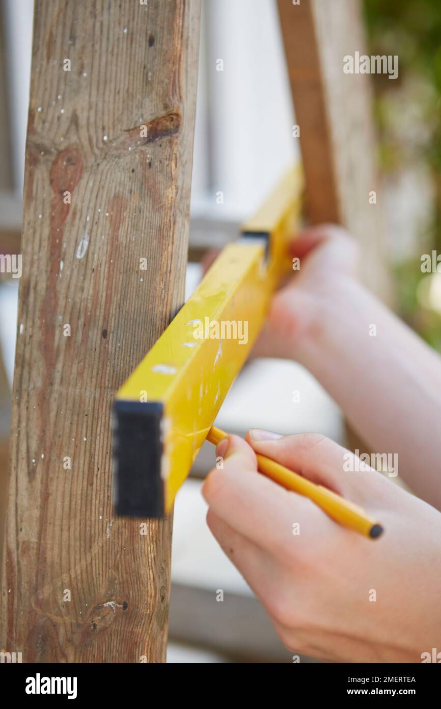 Step ladder planter hi-res stock photography and images - Alamy