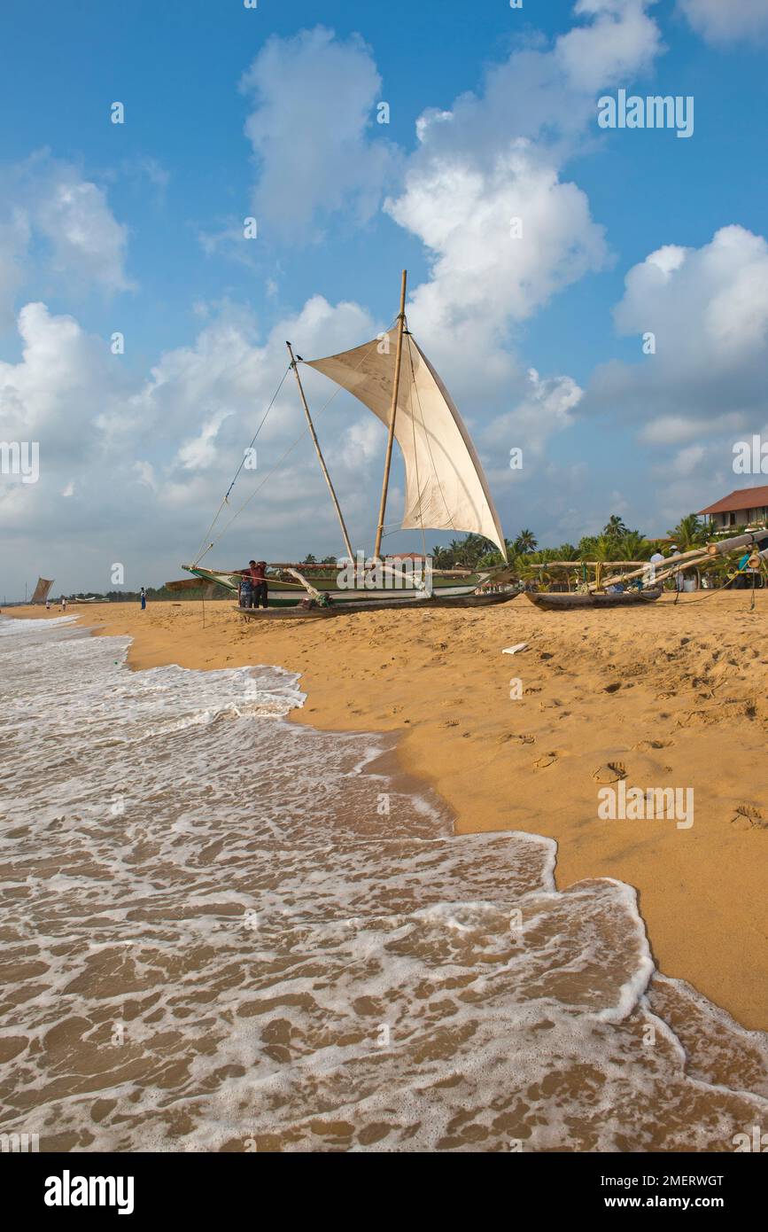 Negombo beach hi-res stock photography and images - Alamy