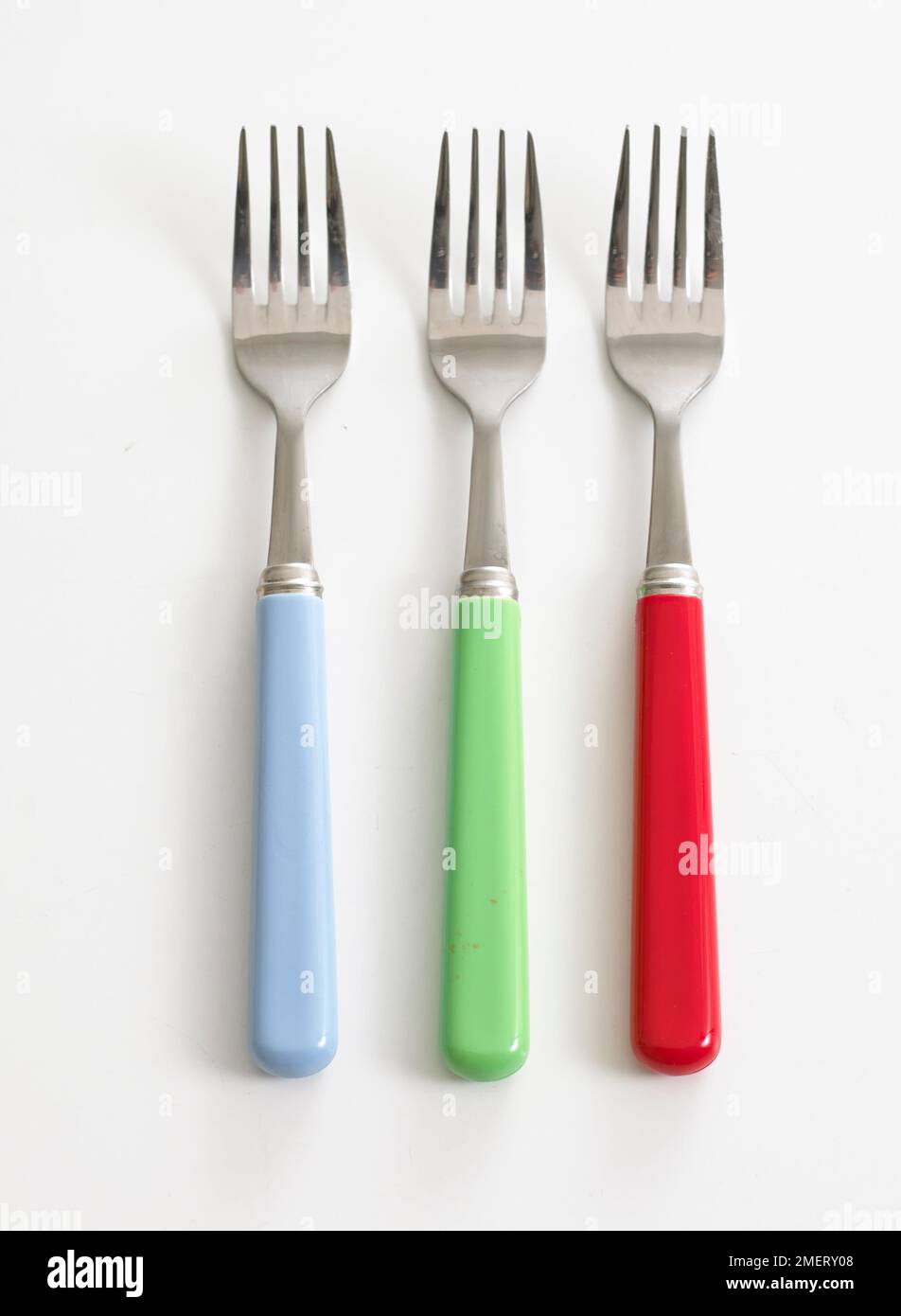 Multi colored forks hi-res stock photography and images - Alamy