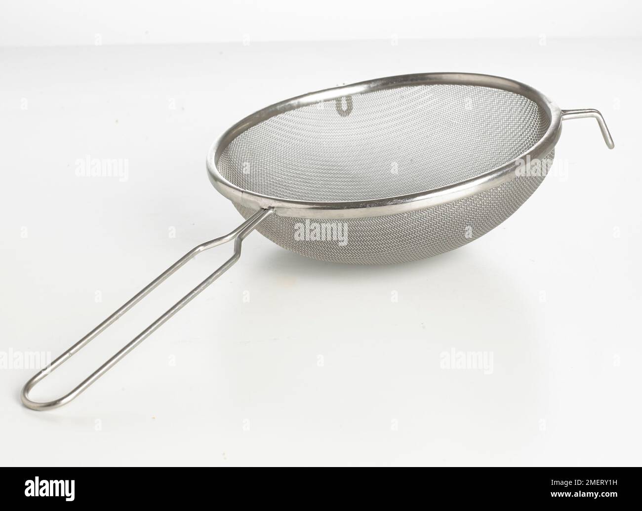 Seive sieve hi-res stock photography and images - Alamy