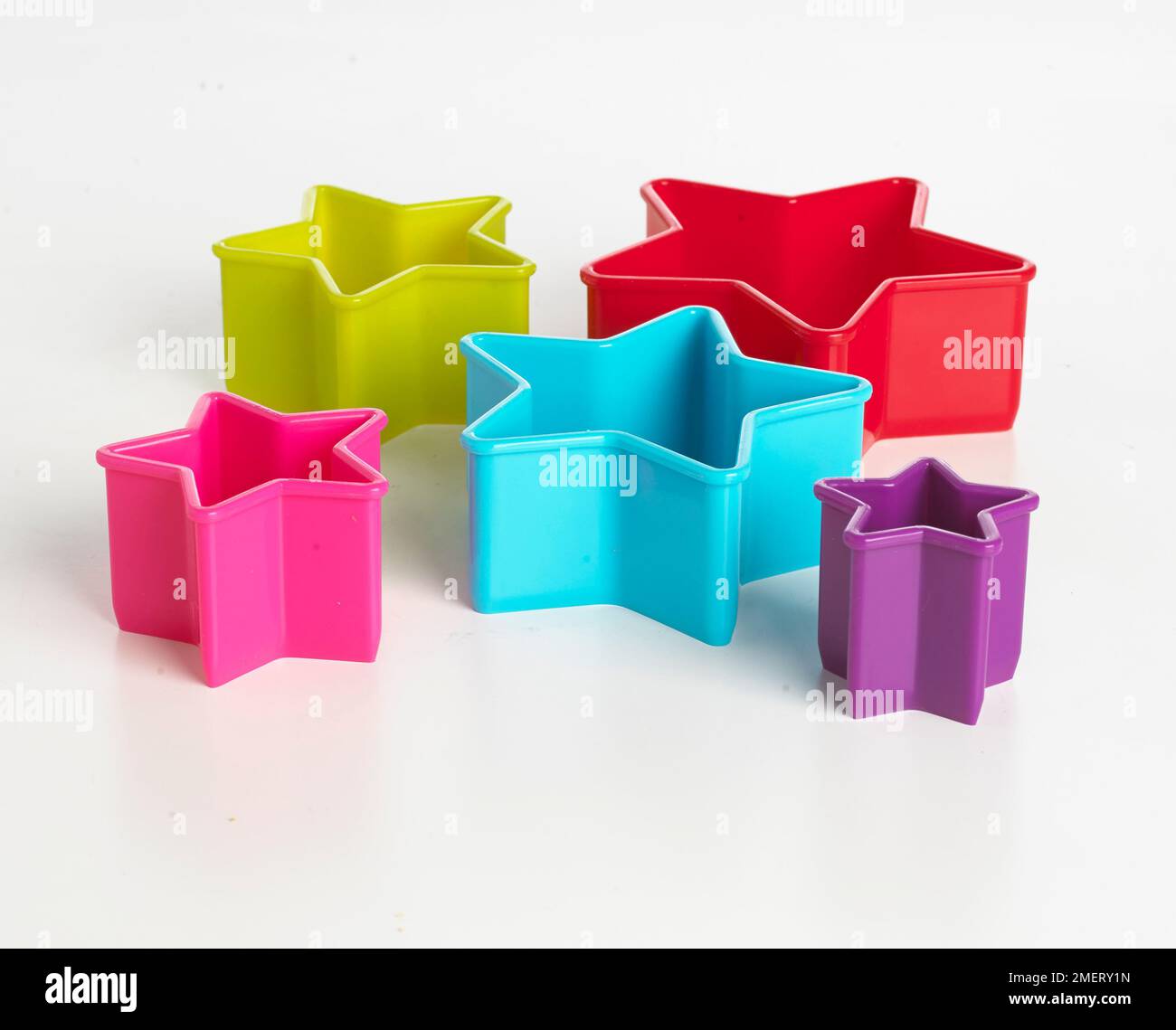 Star shaped pastry cutters Stock Photo - Alamy