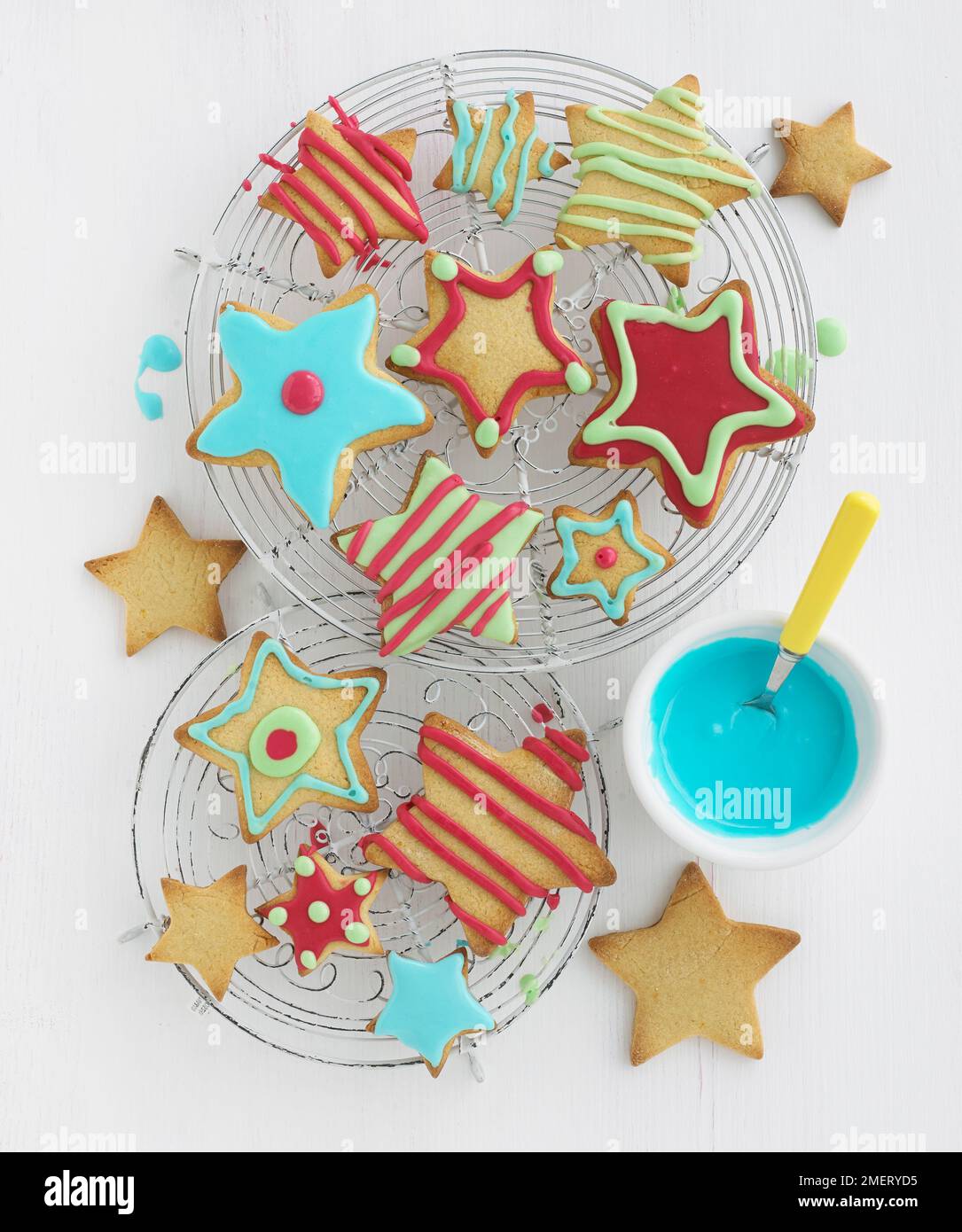 Star shaped cookies decorated with icing Stock Photo - Alamy