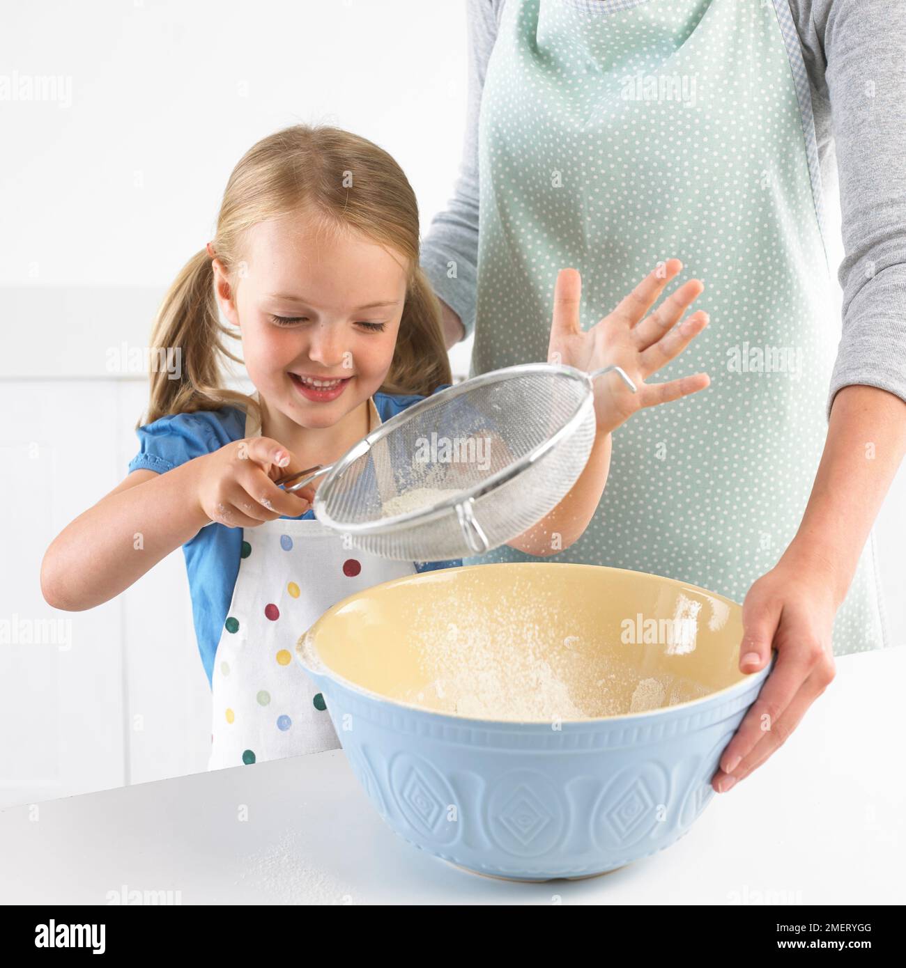 Sieving Clipart Of Children