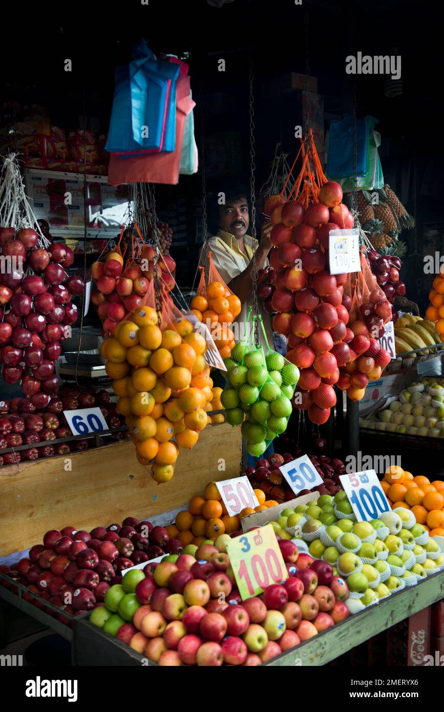 Colombo, Pettah, Produce Market,Sri Lanka, Western Province Stock Photo ...