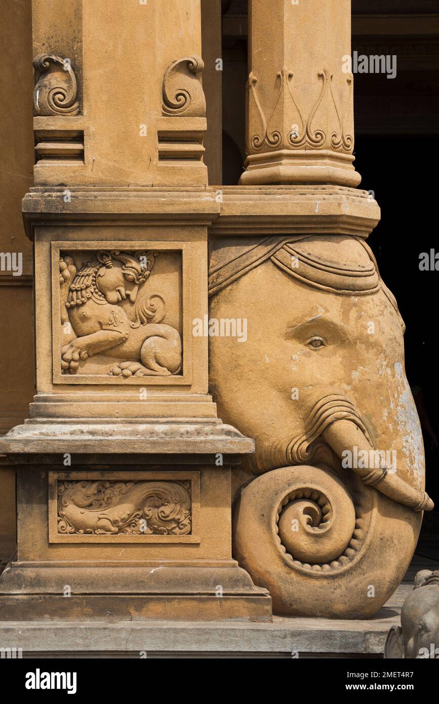 Kelaniya Rajamaha Viharaya, Kiribathgoda, Sri Lanka, Western Province ...