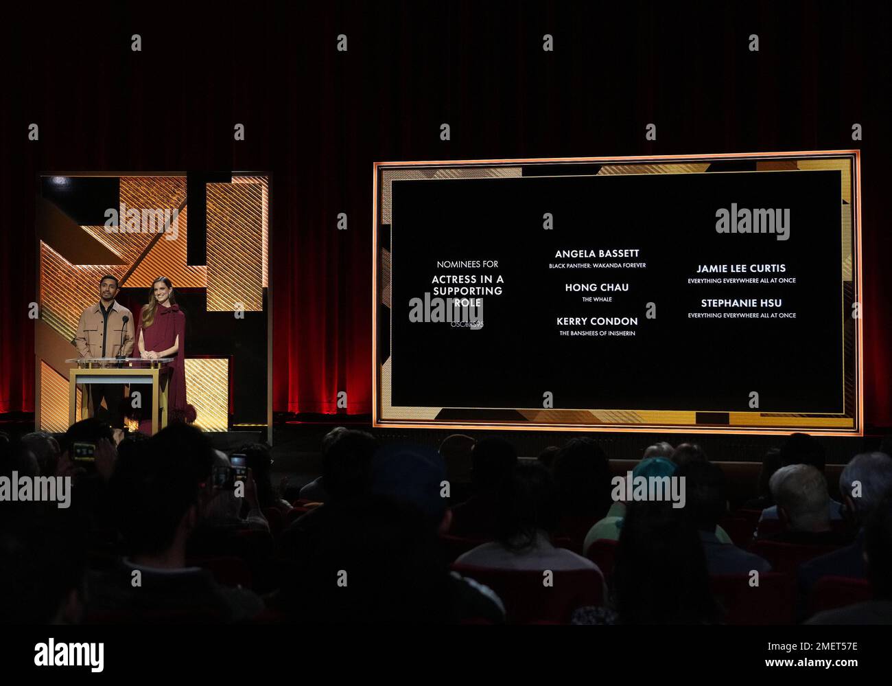 Allison williams actress hi-res stock photography and images - Alamy