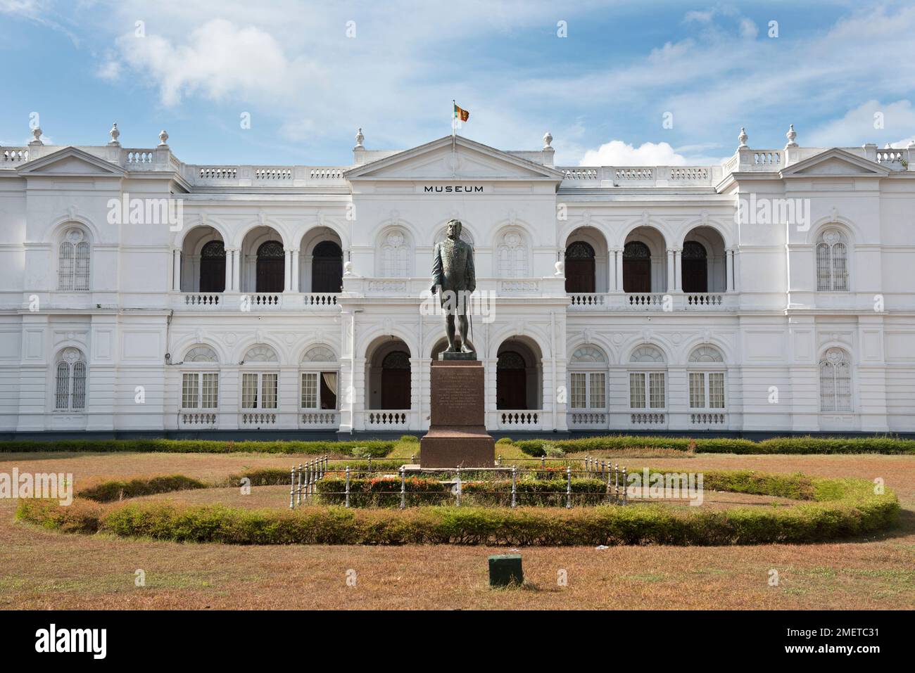 Colombo, National Museum, Sri Lanka, Western Province, statue of ...