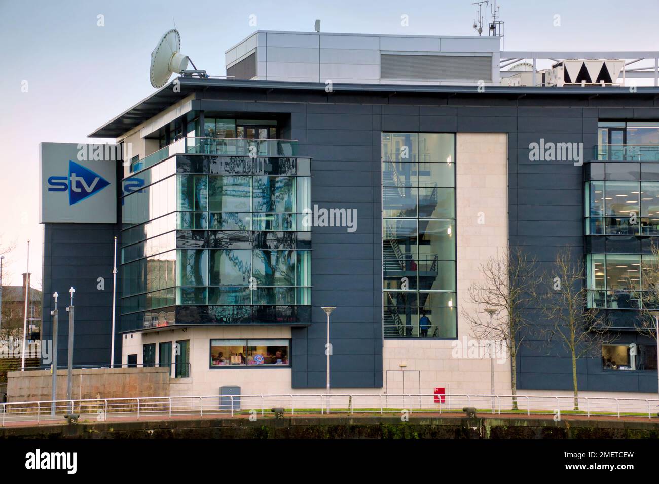 Scottish television hi-res stock photography and images - Alamy