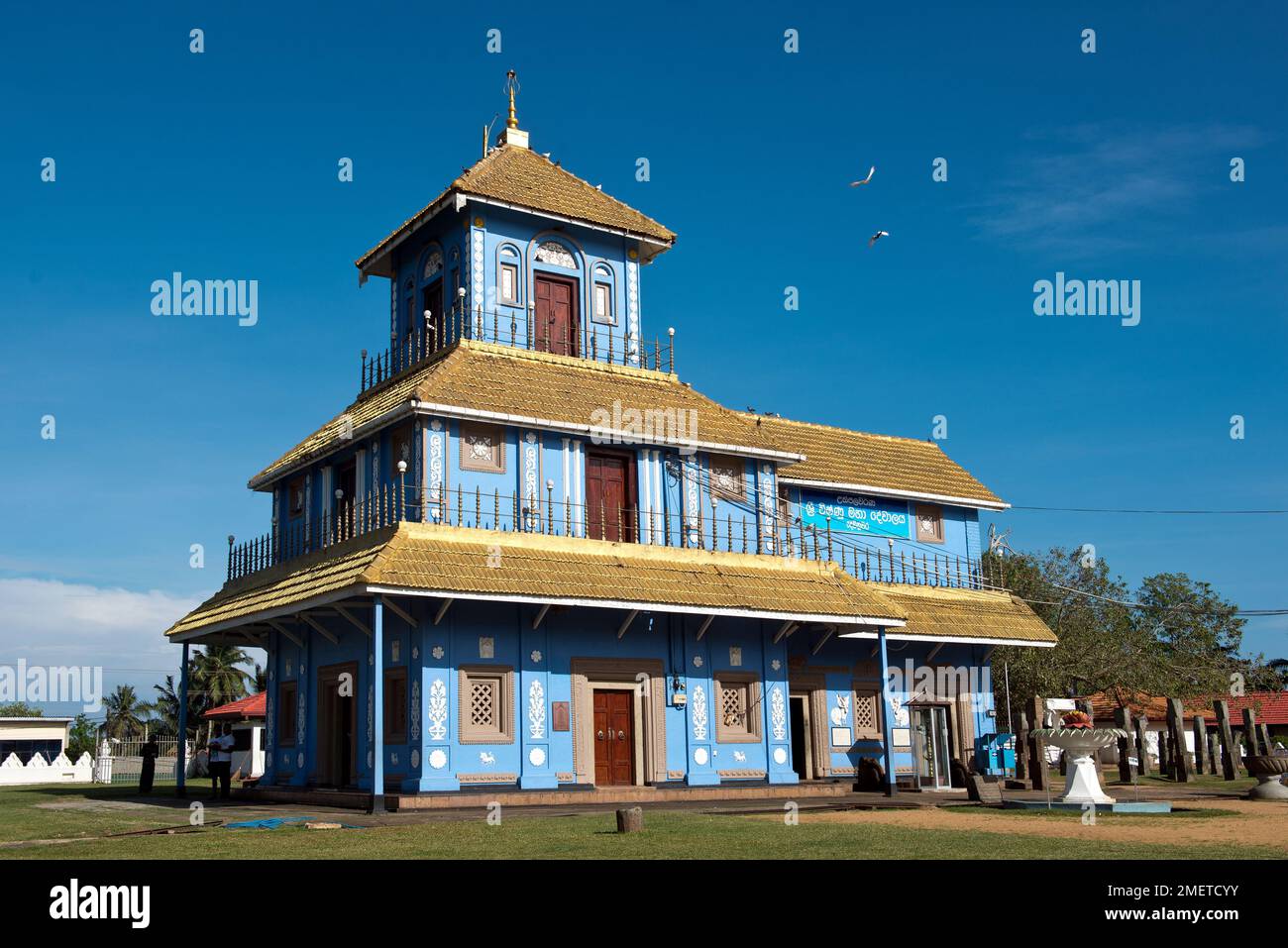 Dondra temple hi-res stock photography and images - Alamy