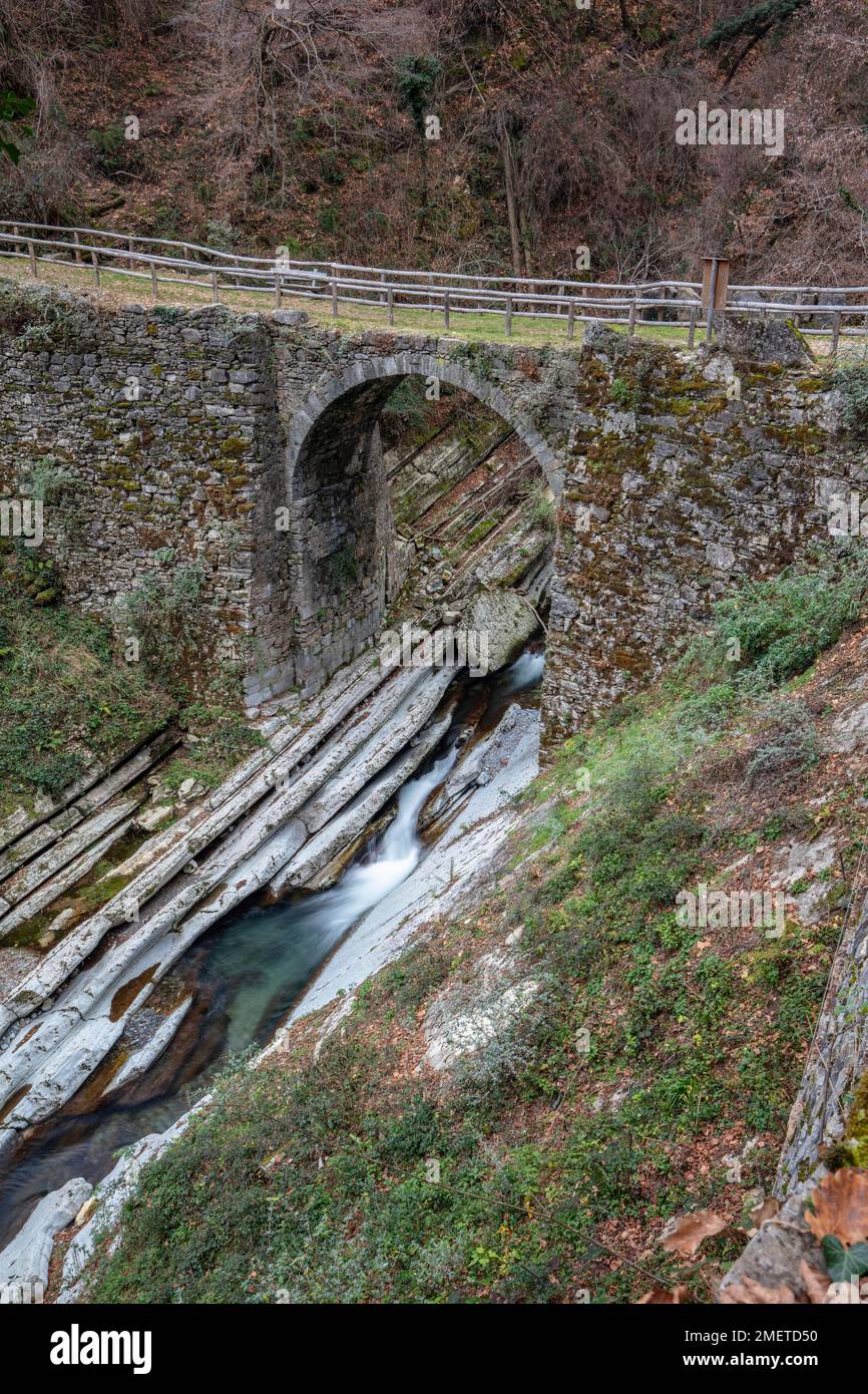 Punt di Canaa Bridge, Gole della Breggia, Ticino, Switzerland Stock ...