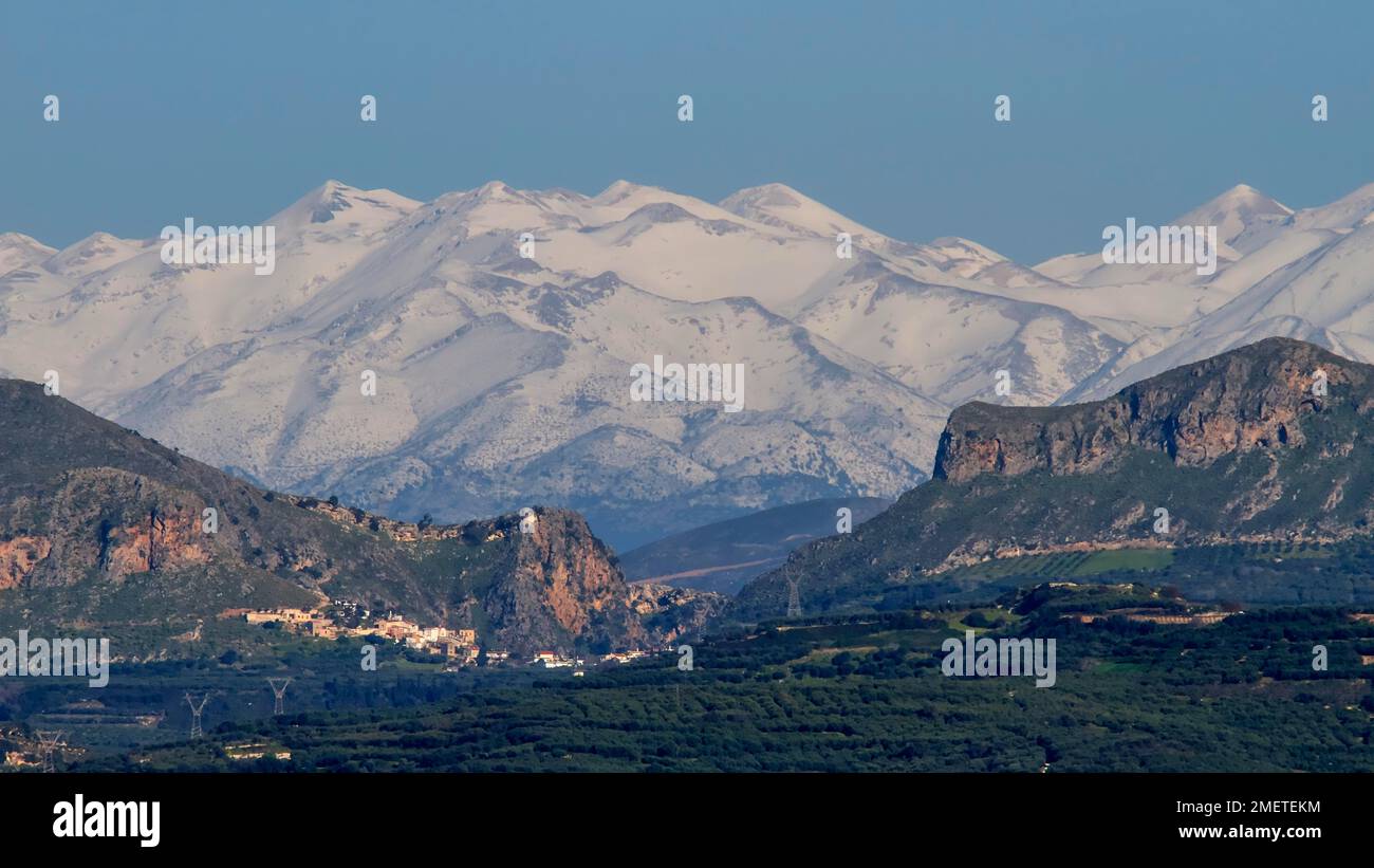 Spring in Crete, Evening light, Snow-capped mountains, White mountains ...