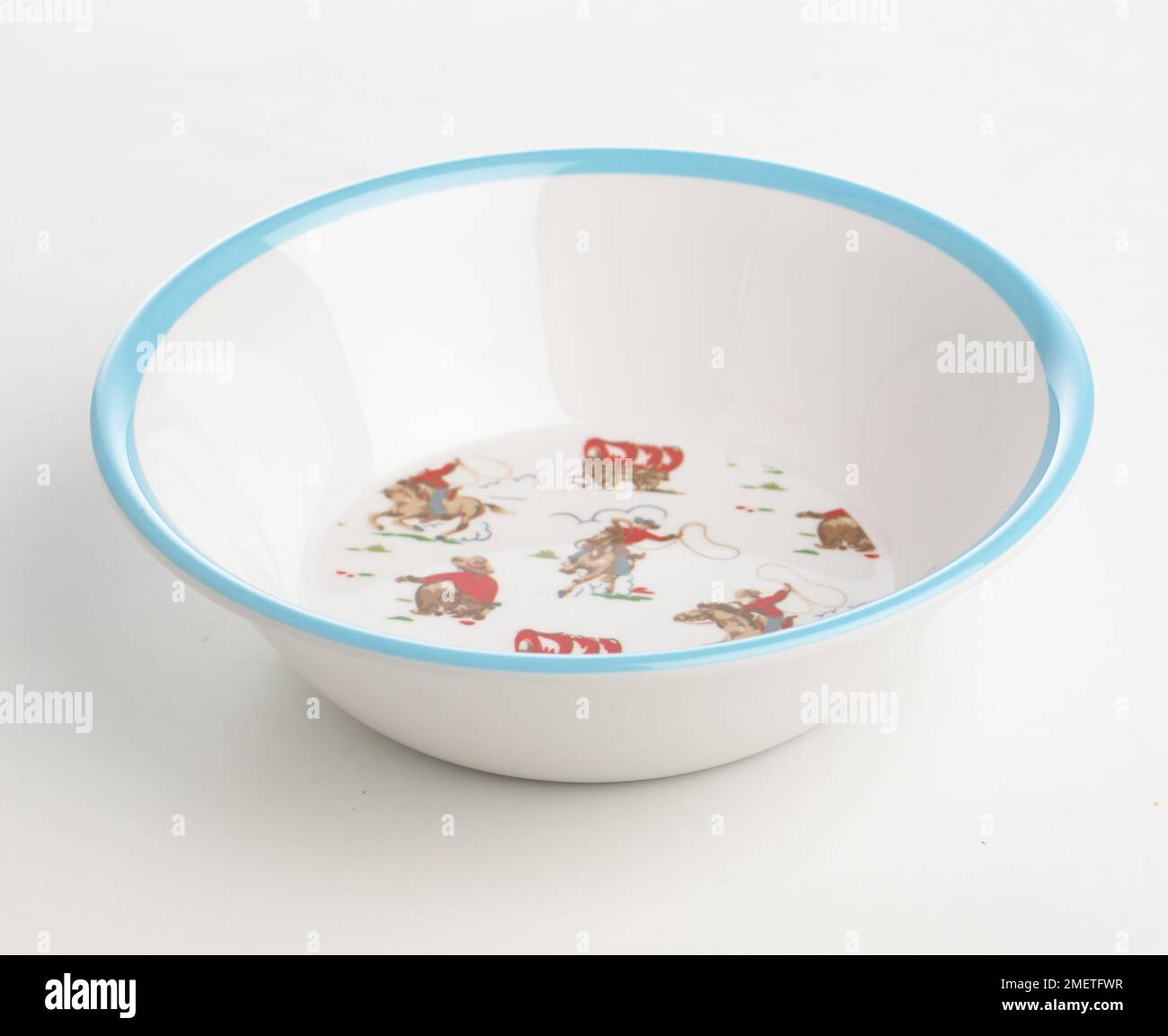 Bowl cut out hi-res stock photography and images - Alamy