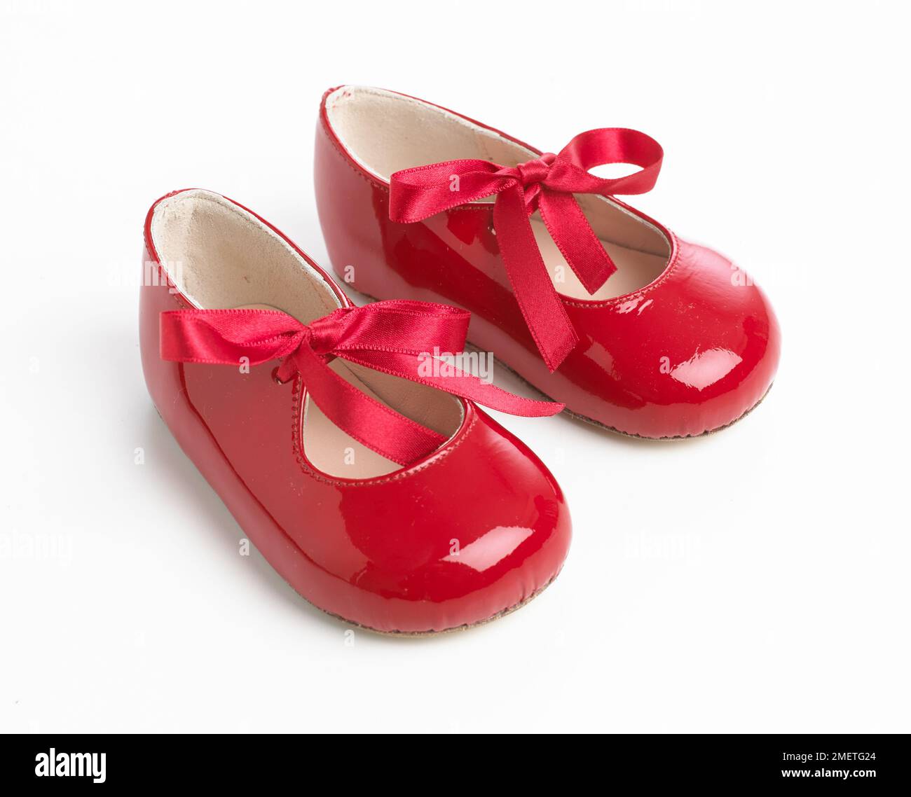 Red patent ribbon tie shoes Stock Photo - Alamy Red patent ribbon tie shoes Stock Photo - Alamy