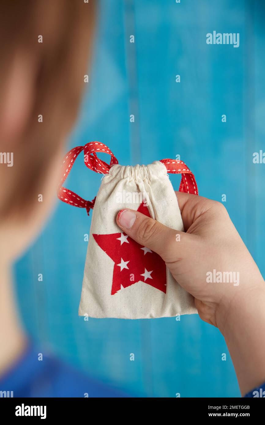 Magic coin hi-res stock photography and images - Alamy