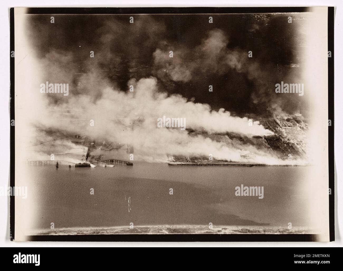 An aerial view of the Texas City fire, one of the most devastating ...