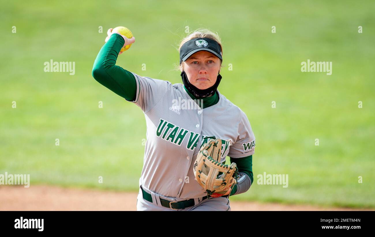 Utah Valley infielder Kyla Hardy (22) throws the ball during an NCAA ...