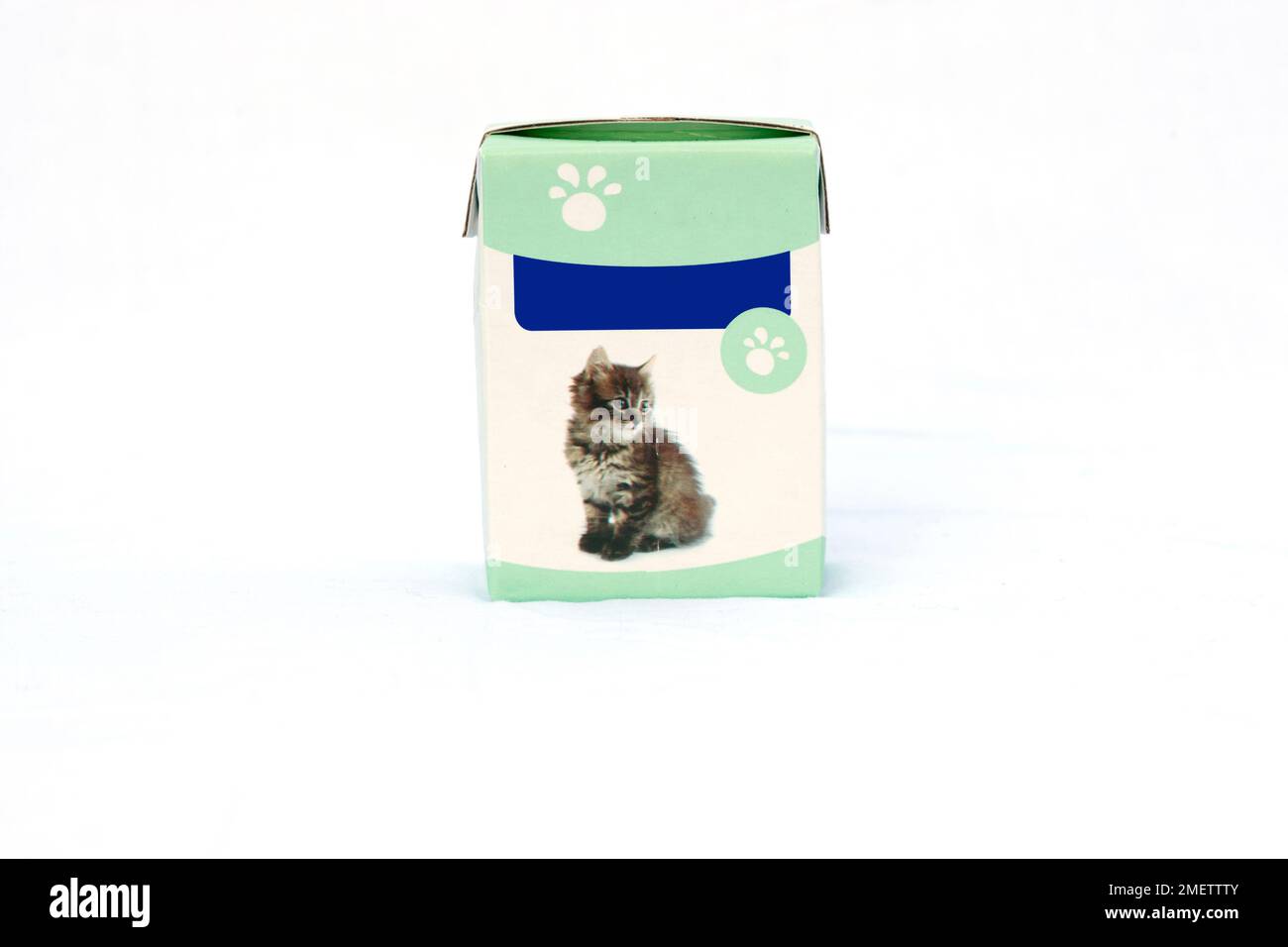 Carton of kitten milk Stock Photo - Alamy
