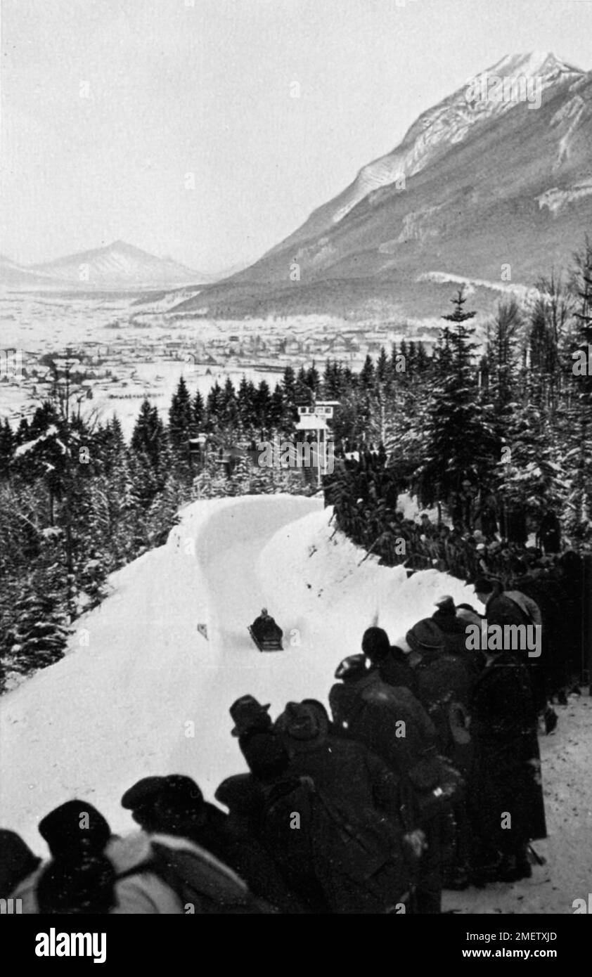 Bobsleighing, the exciting bobsleigh races were followed with interest ...