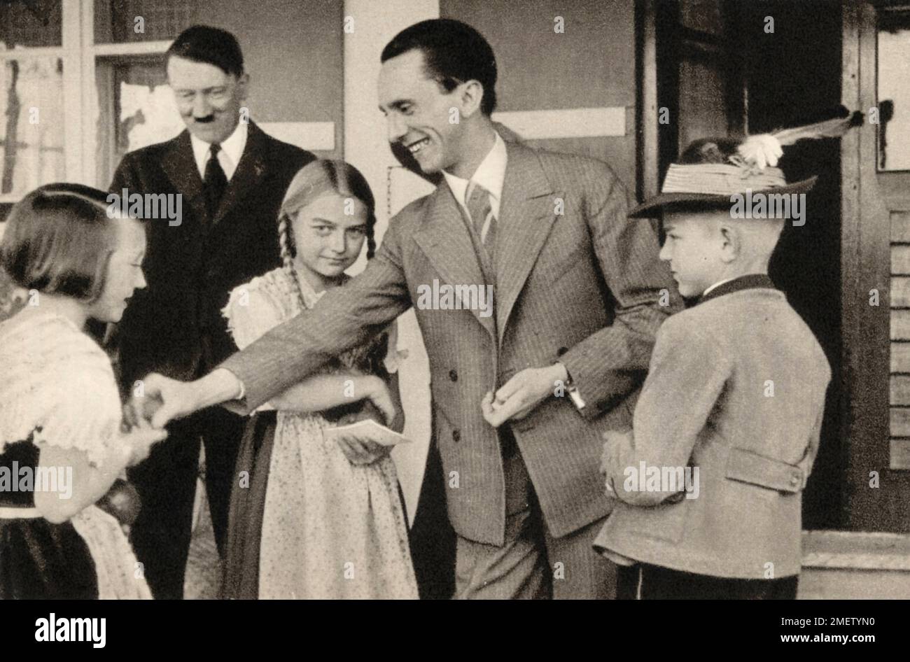 Adolf Hitler (* 20 April 1889 in Braunau am Inn) (â€ 30 April 1945 ...