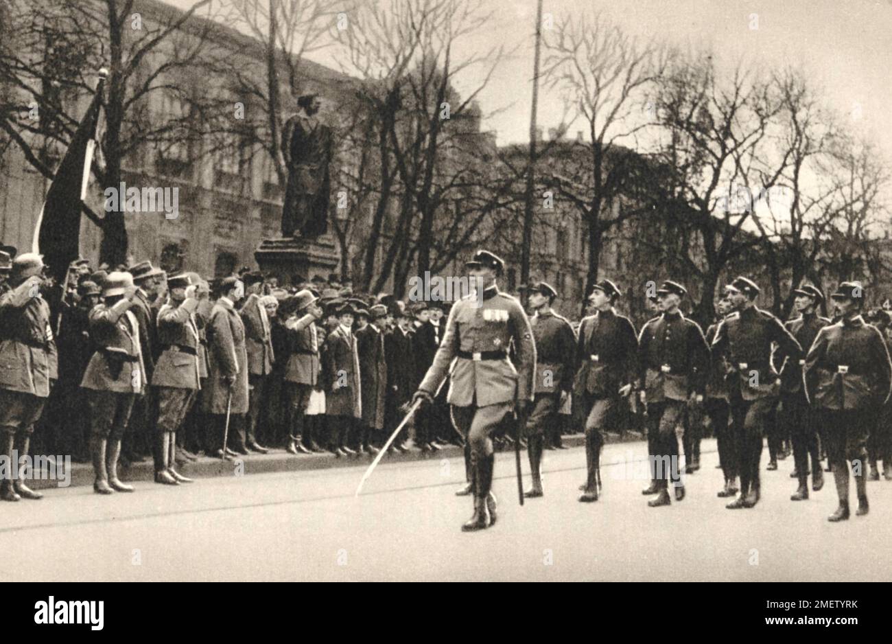 Adolf Hitler (* 20 April 1889 in Braunau am Inn) (â€ 30 April 1945 ...