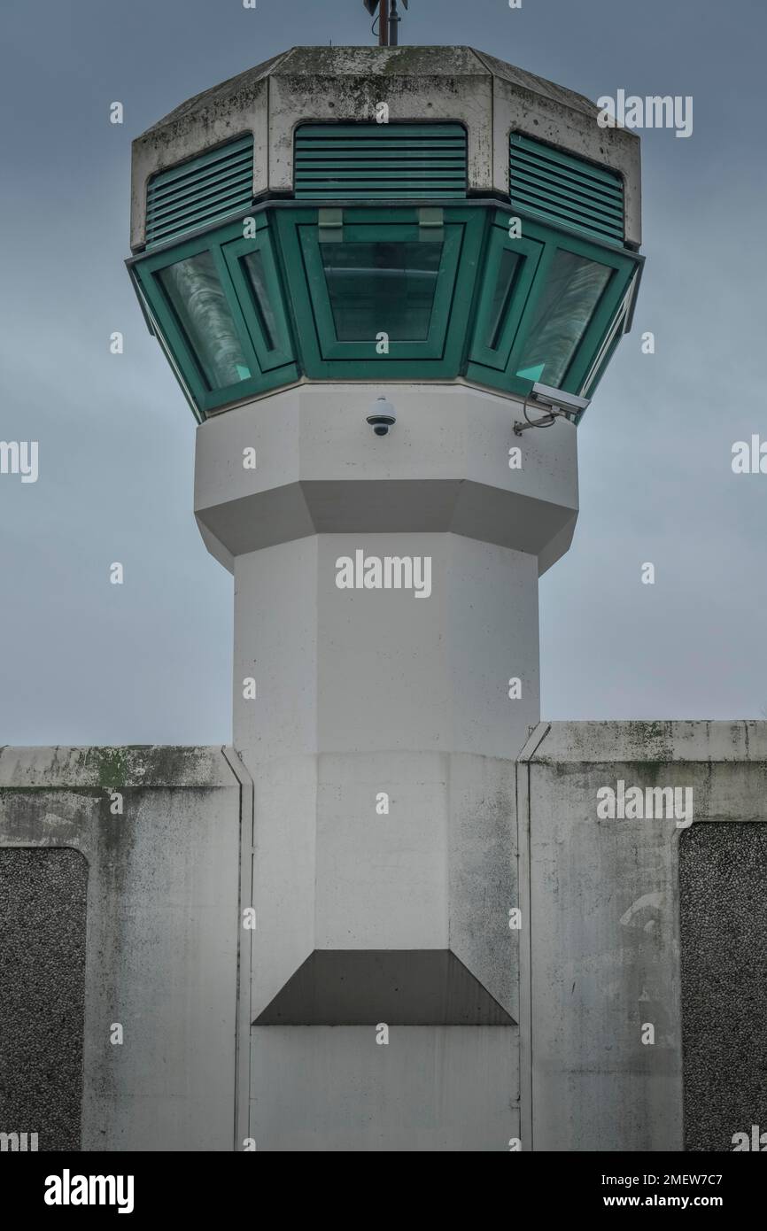 Guard tower, Ploetzensee Prison, Friedrich-Olbricht-Damm ...