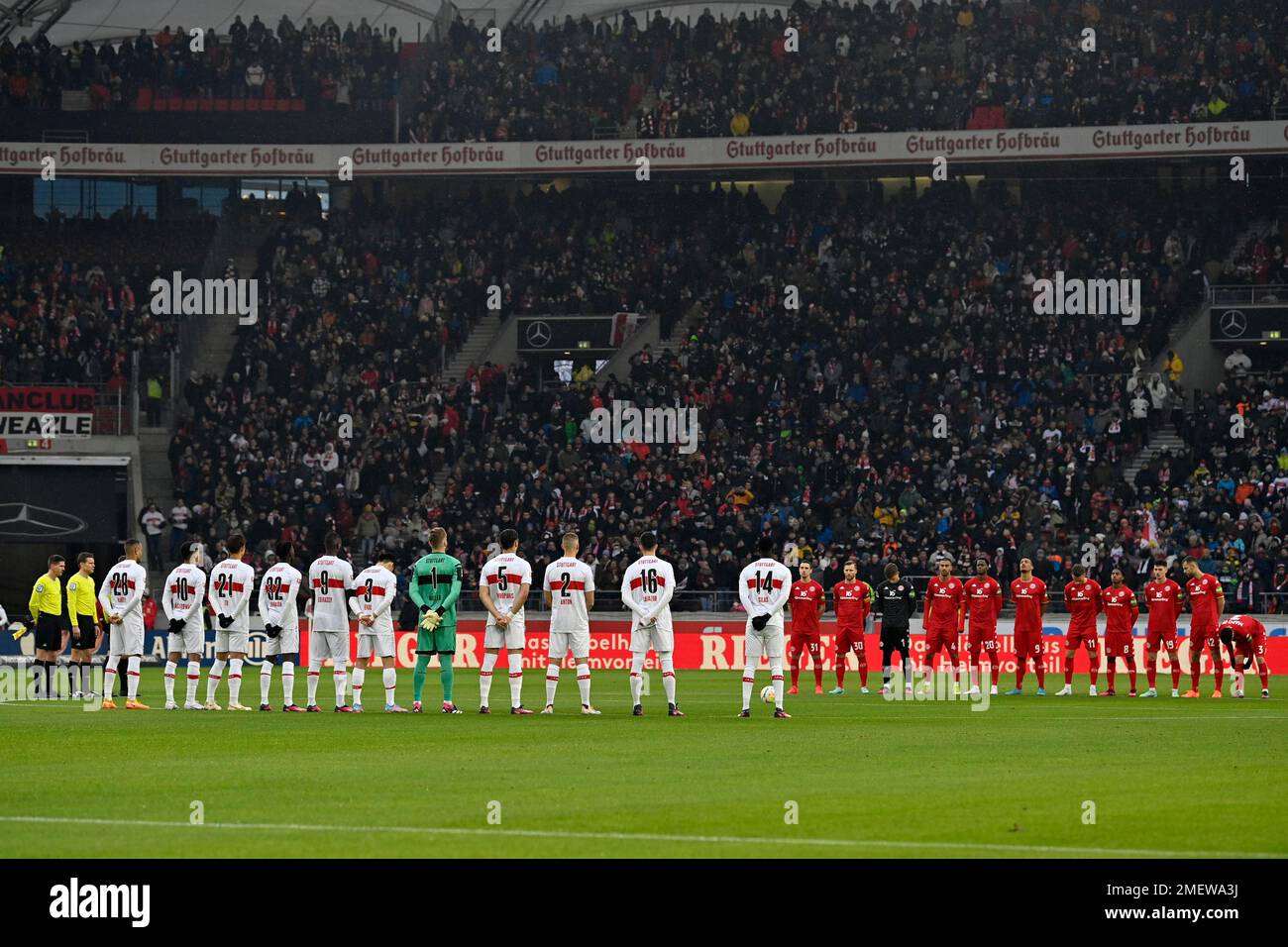 Minute of silence, commemoration, mourning for deceased footballer Pele ...