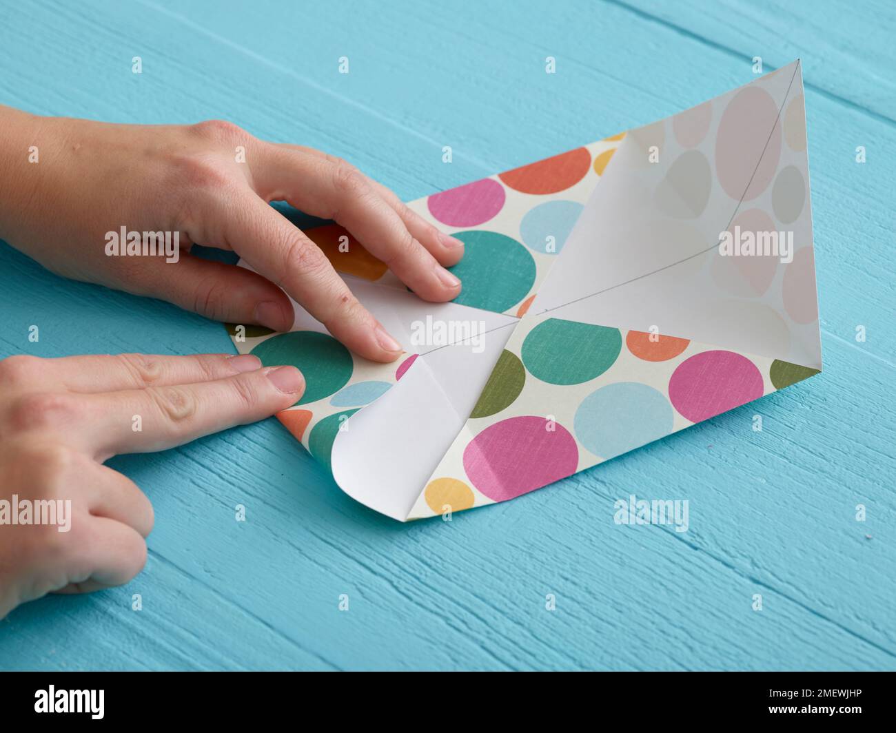 Paper Craft. DIY Envelope Step 6 Stock Photo - Alamy