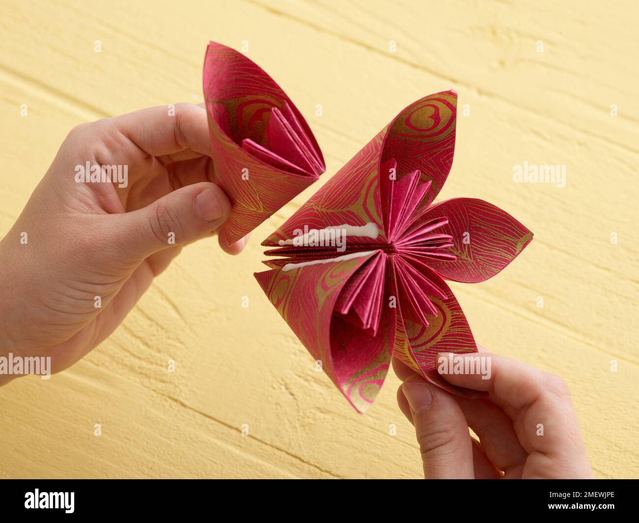 Origami Kusudama Flower DIY Kusudama Paper Flowers Tutorial