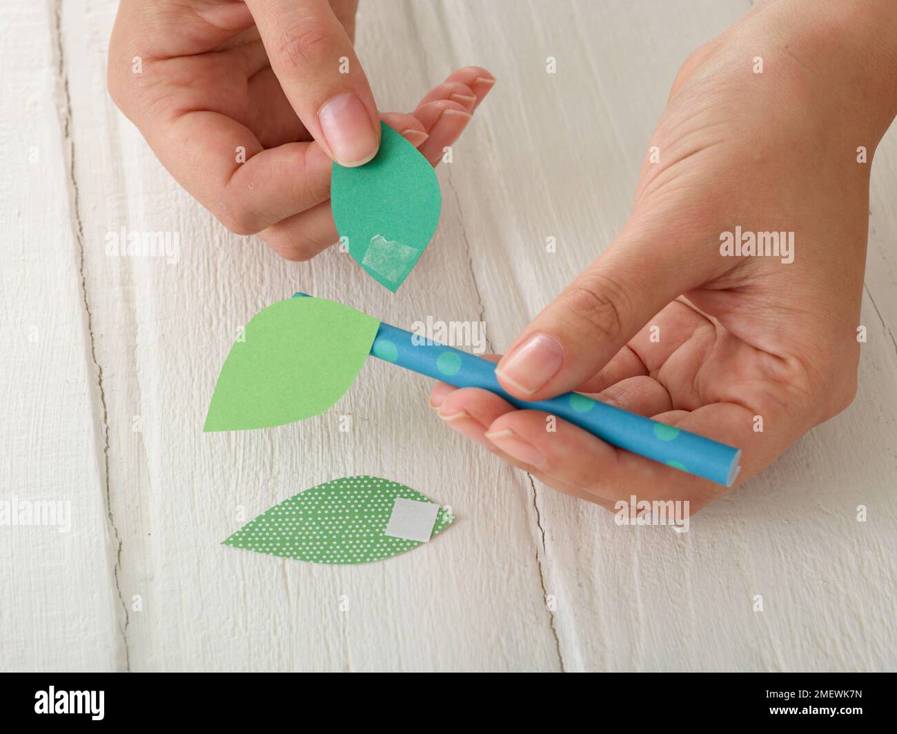 Paper Craft. DIY Paper Mobile Step 13 Stock Photo - Alamy