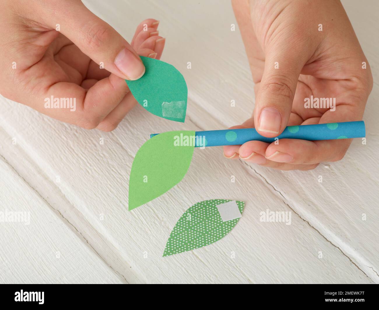Paper Craft. DIY Paper Mobile Step 13 Stock Photo - Alamy