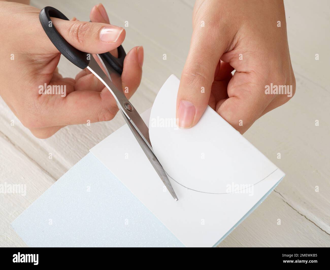 16 folded paper hi-res stock photography and images - Alamy