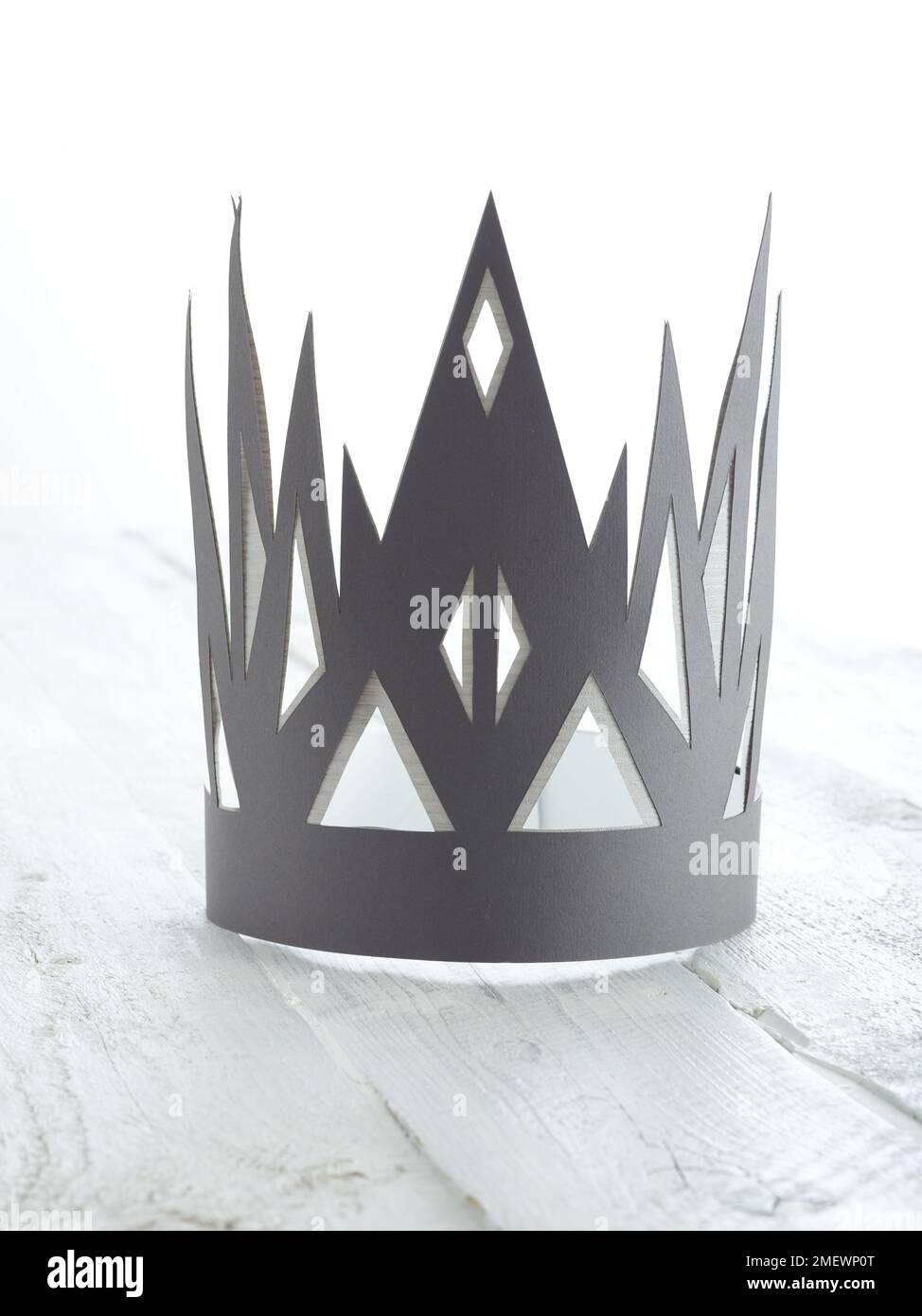 Papercraft Paper crowns Abstract Stock Photo - Alamy