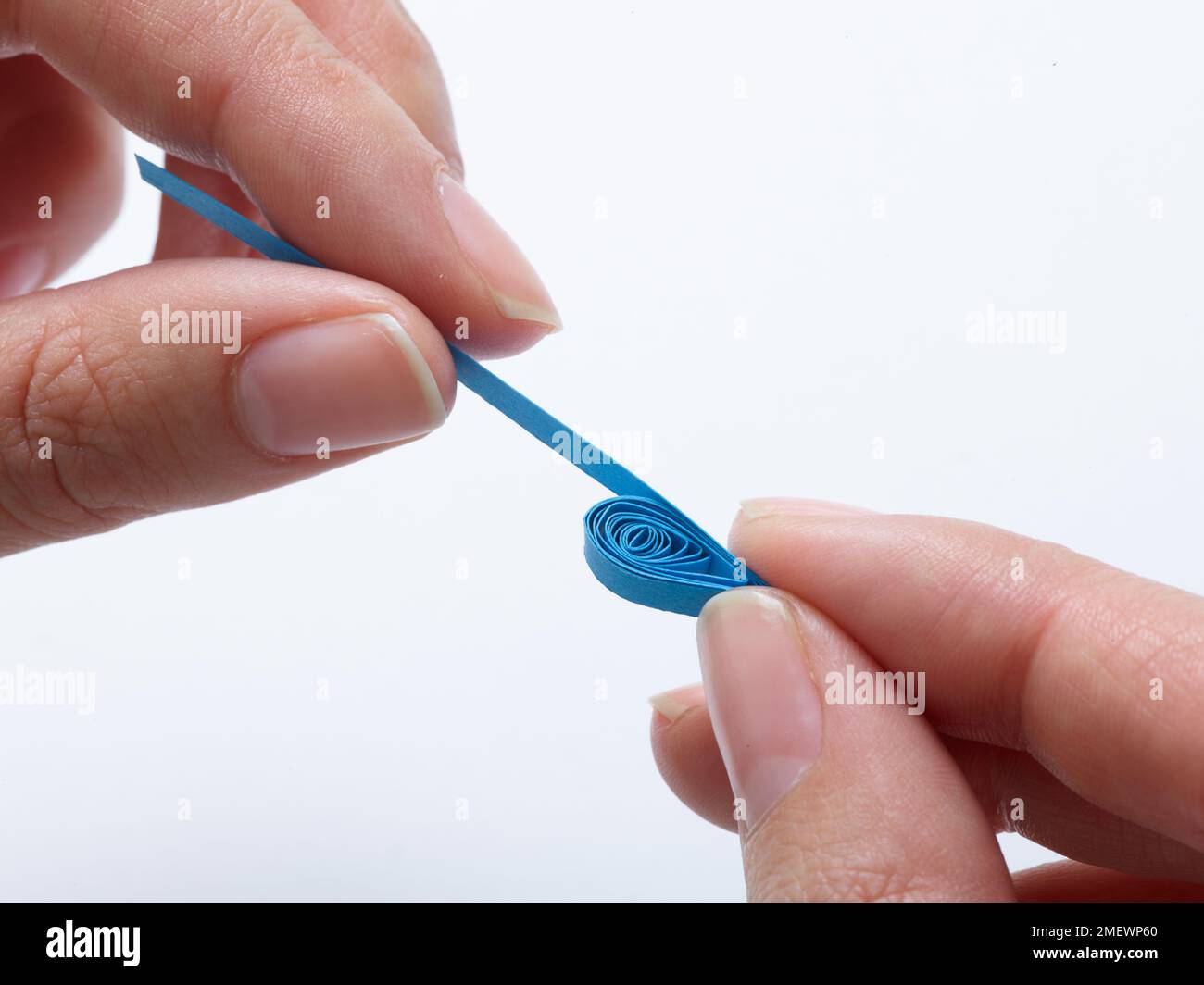 Papercraft Quilling steps Stock Photo - Alamy