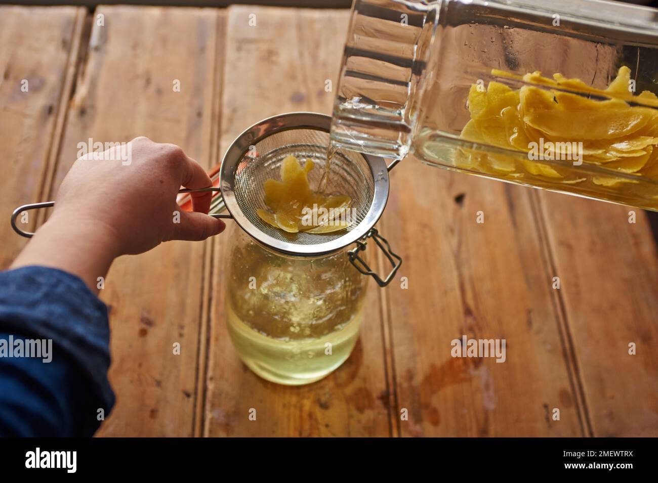Flavouring vodka hi-res stock photography and images - Alamy