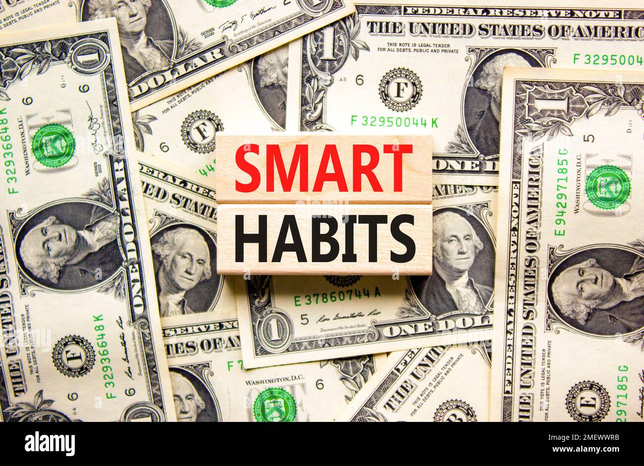 Smart habits symbol. Concept words Smart habits on wooden blocks. Beautiful background from ...