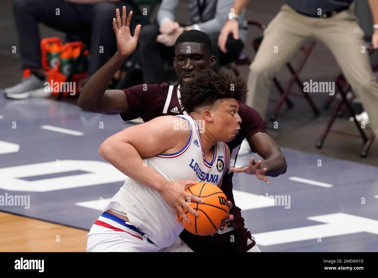 Louisiana Tech forward Kenneth Lofton Jr. (2) works against Mississippi ...